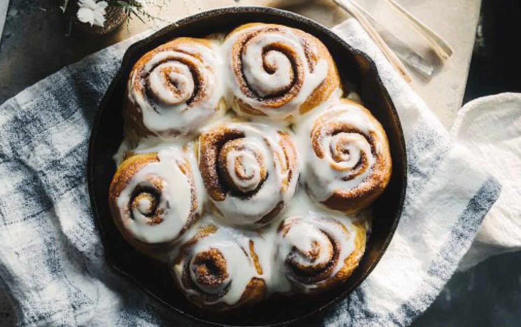 Cinnamon Swirl Buns - SoyRice Kitchen